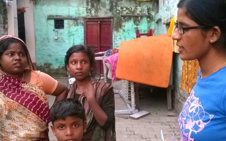 Environmental Awareness At Slums In Varanasi : Earth5R