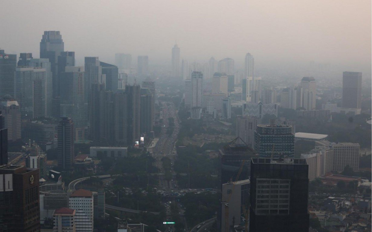 Jakarta Environmental Problems And Circular Economy Solutions : Earth5R