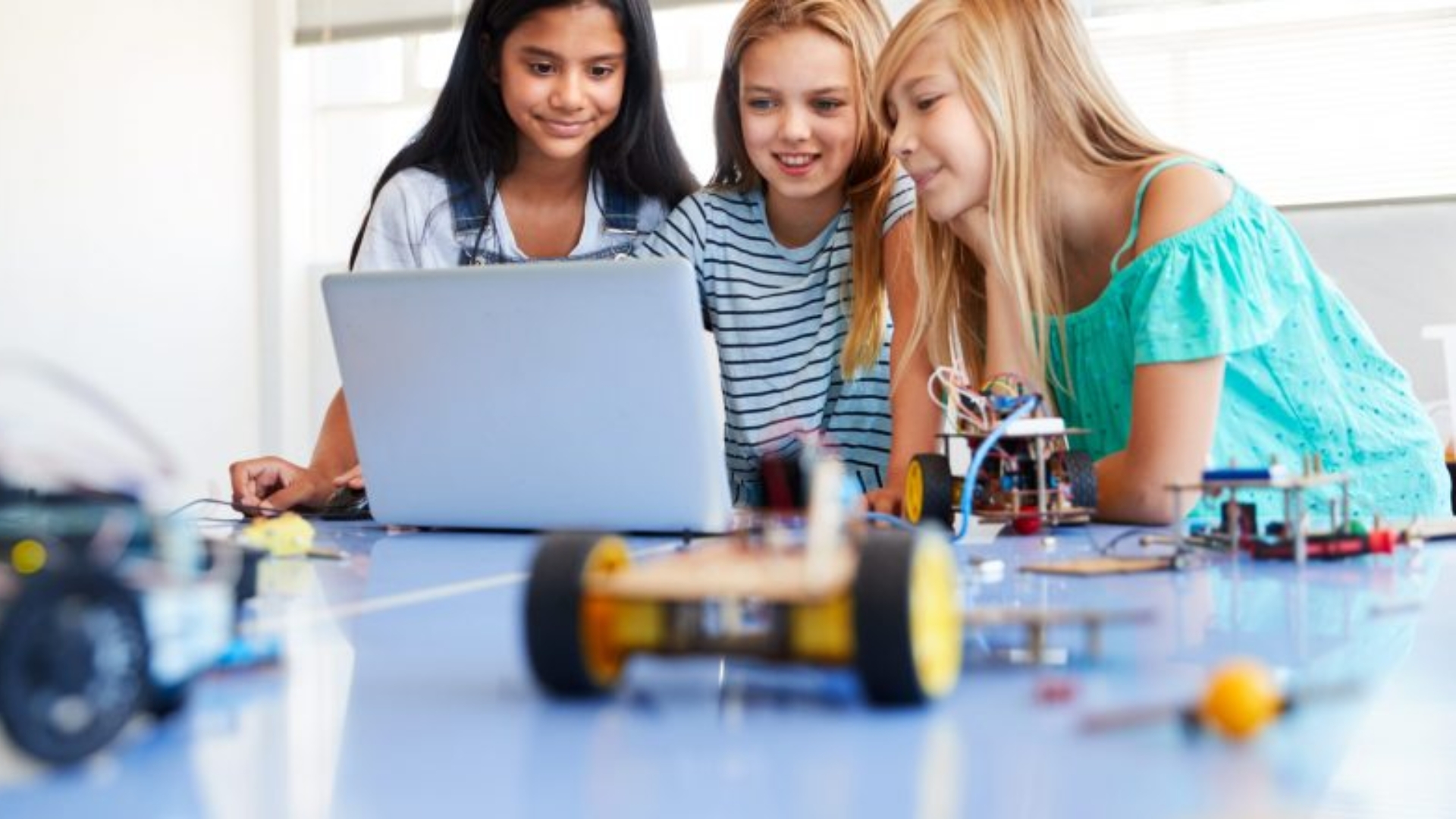 What Is A Fellowship? 9 Reasons To Consider A Fellowship : Earth5R