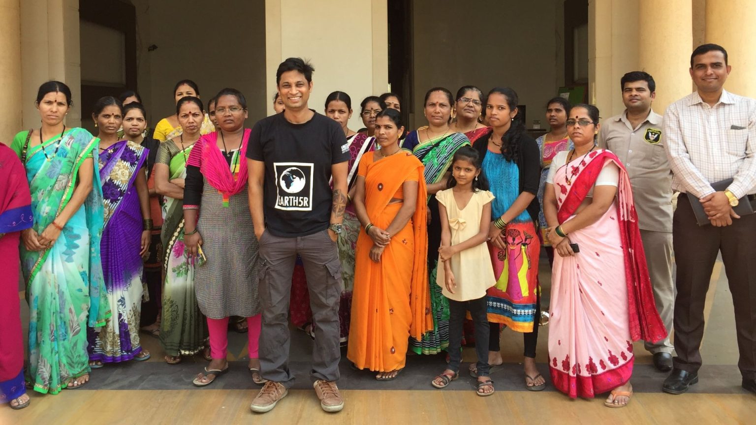 Cleanup Projects for River, Lake & Beach : Earth5R