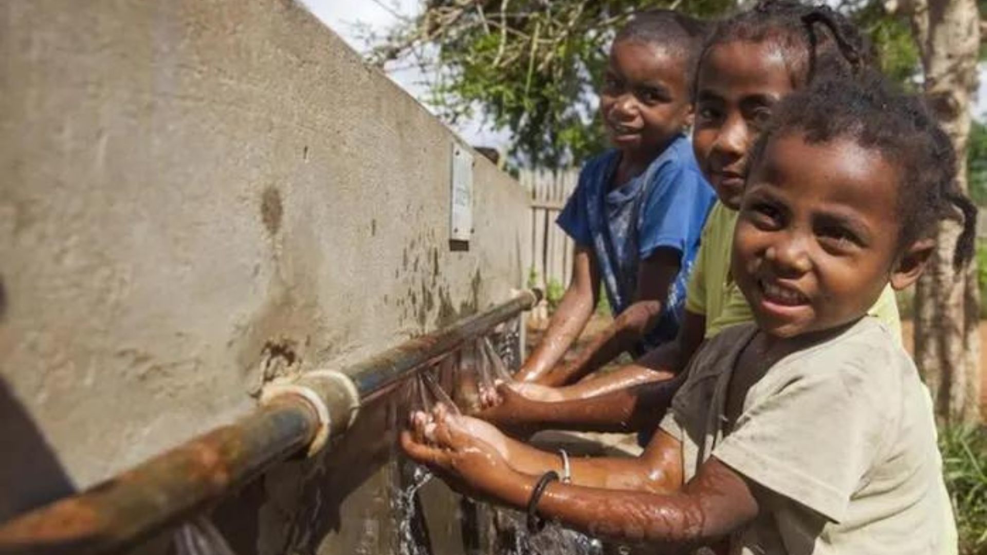 Clean Water Access Projects - Earth5R